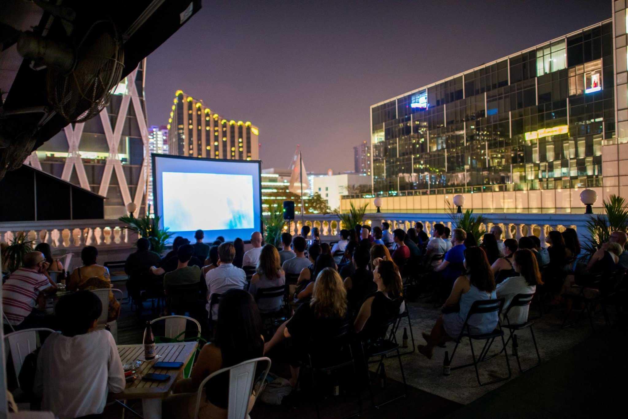 Popcorn Pop-Up Cinema (Halloween Edition) | The Others